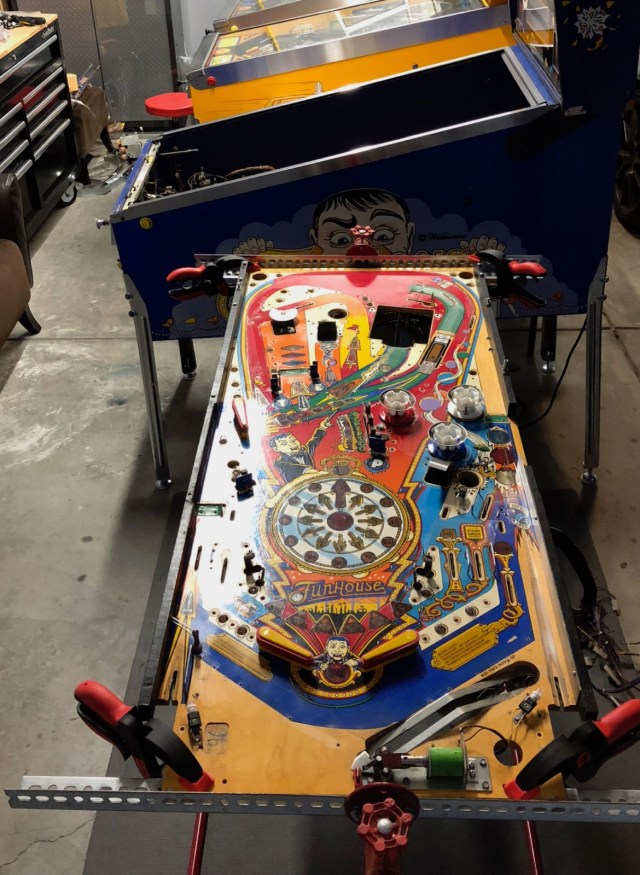 Funhouse Playfield Swapped! | Alpha Bravo Pinball